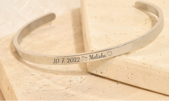 Chirurgická ocel vs. stříbro: Který materiál je lepší? | MIDORINI